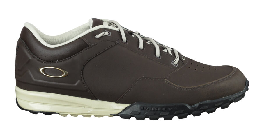 2013 Winter Golf Apparel Buyers Guide