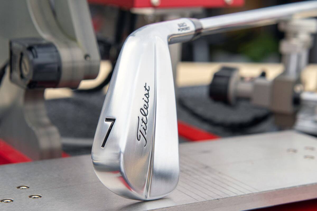 For the Purist, Titleist Launches 620 MB and 620 CB Irons | MyGolfSpy