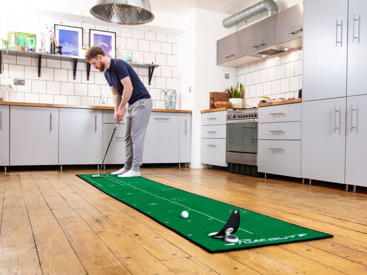 PuttOUT Releases Mats and Plane Alignments: Be the First To Try Them ...