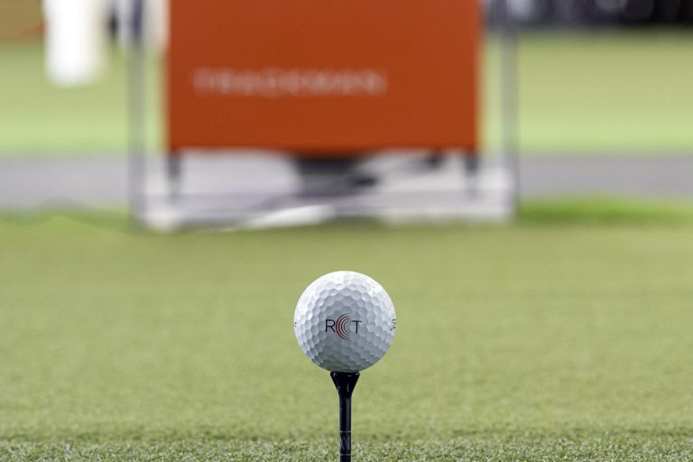 The Ultimate Guide to Golf Simulators: Costs, Space, Accuracy and More ...