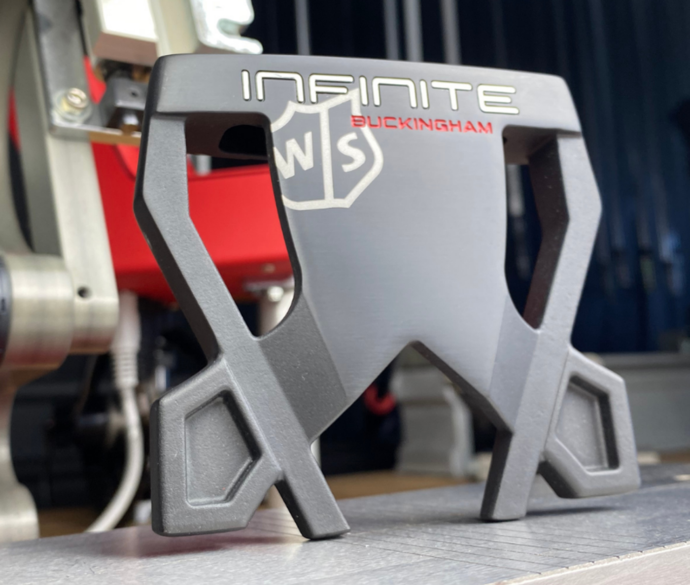 Wilson Staff Infinite Buckingham Putter Review | MyGolfSpy