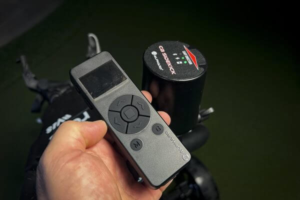 Alphard CB Sidekick REVIEW | MyGolfSpy