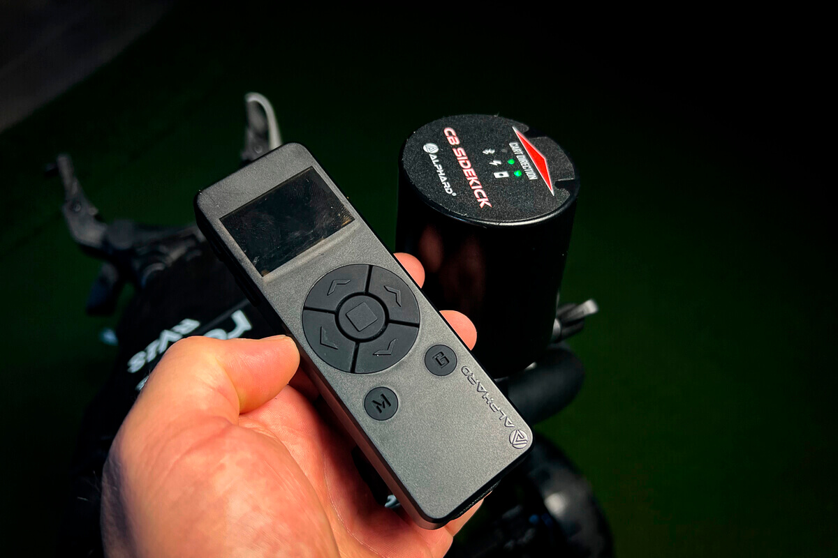 Alphard CB Sidekick REVIEW | MyGolfSpy