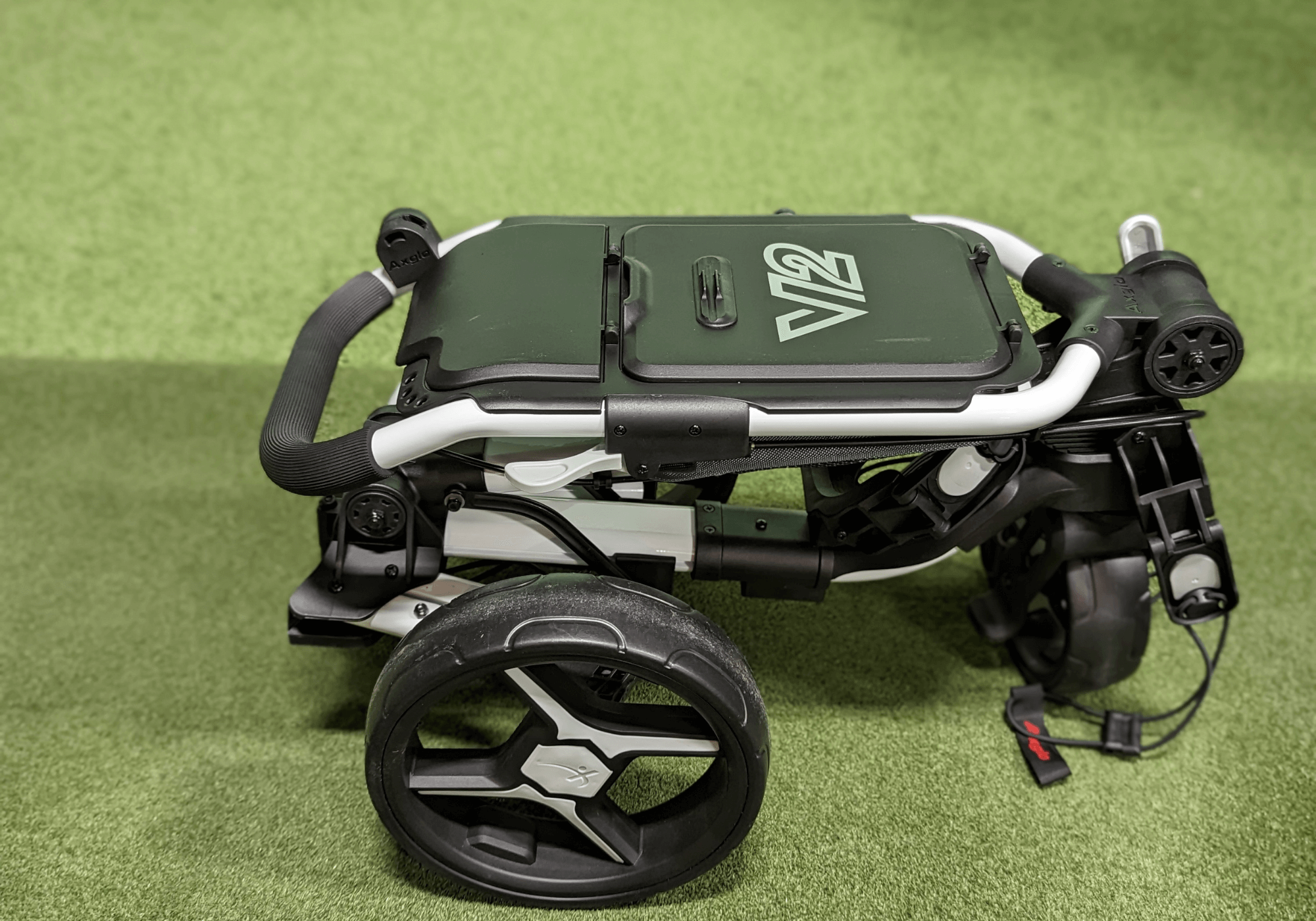 Axglo V2 Golf Push Cart | MyGolfSpy