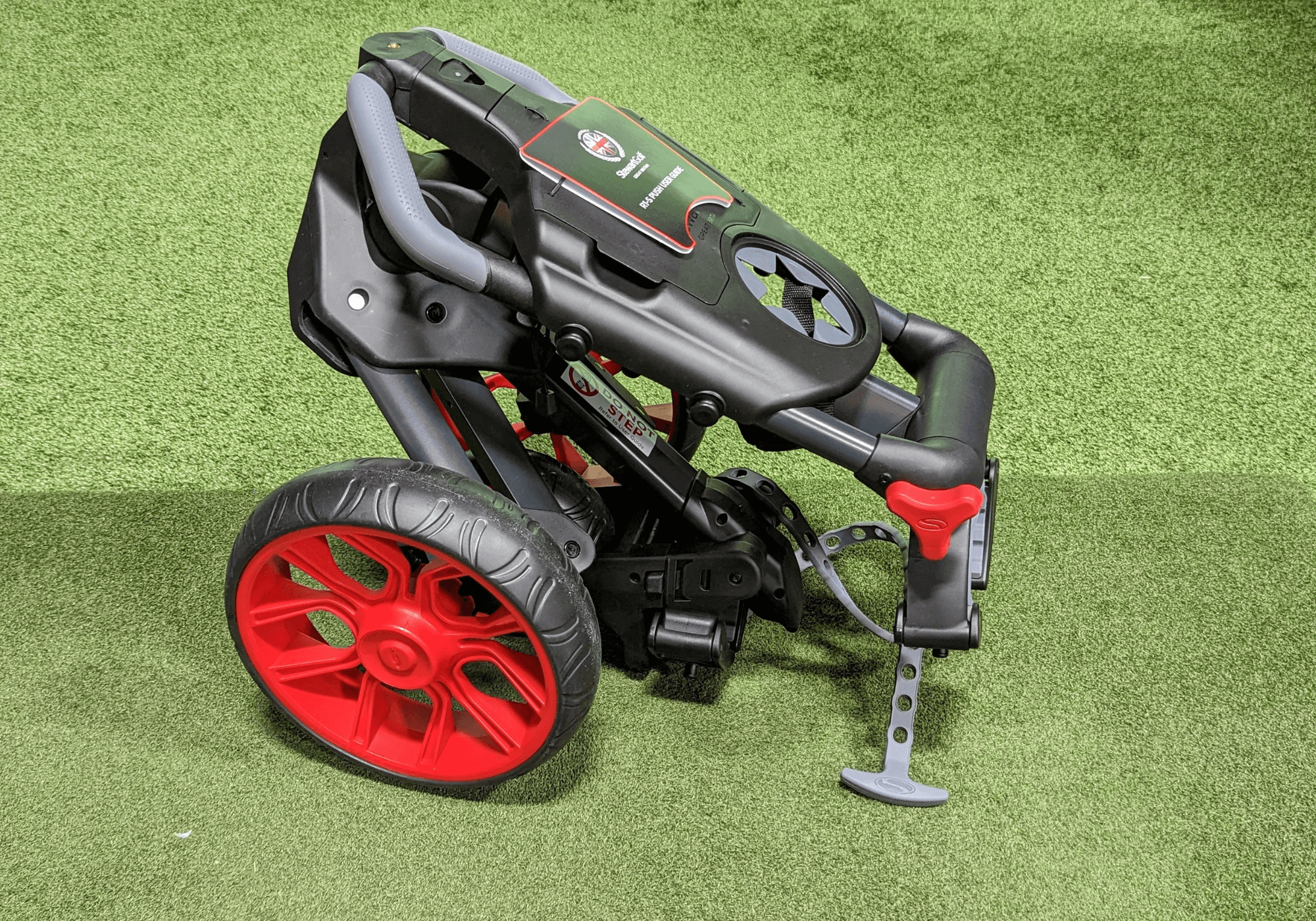 Stewart RS-1 Golf Push Cart | MyGolfSpy