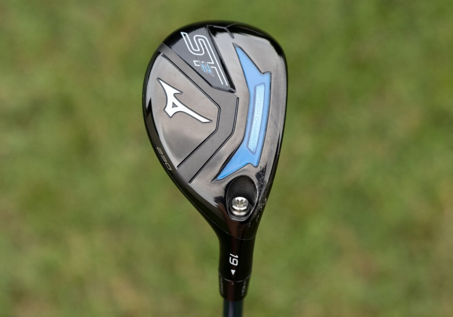 Used vs. New Golf Clubs: 5 Reasons Why Savvy Golfers Are Going Second ...