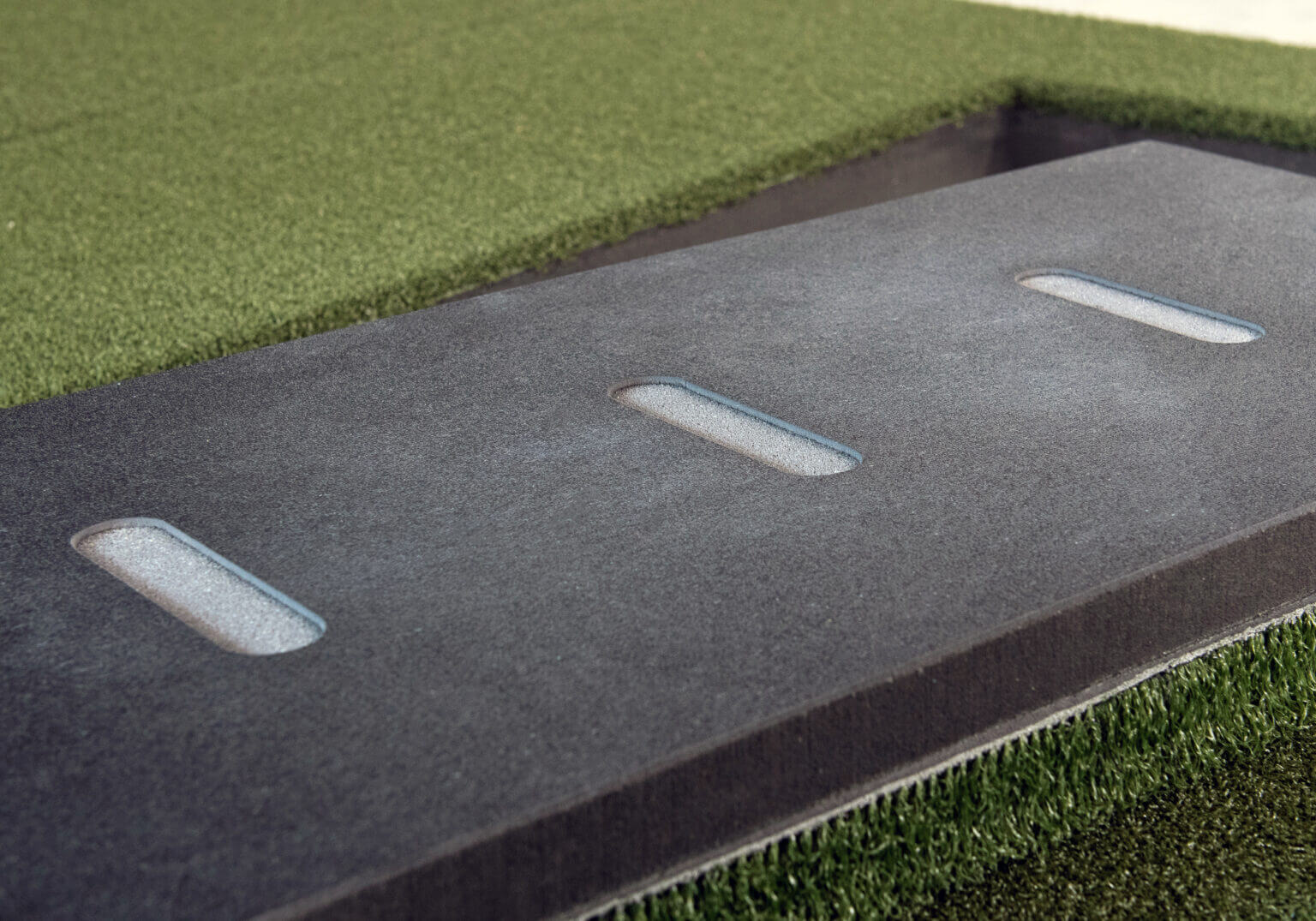 SIGPRO Softy Golf Hitting Mat Review | MyGolfSpy