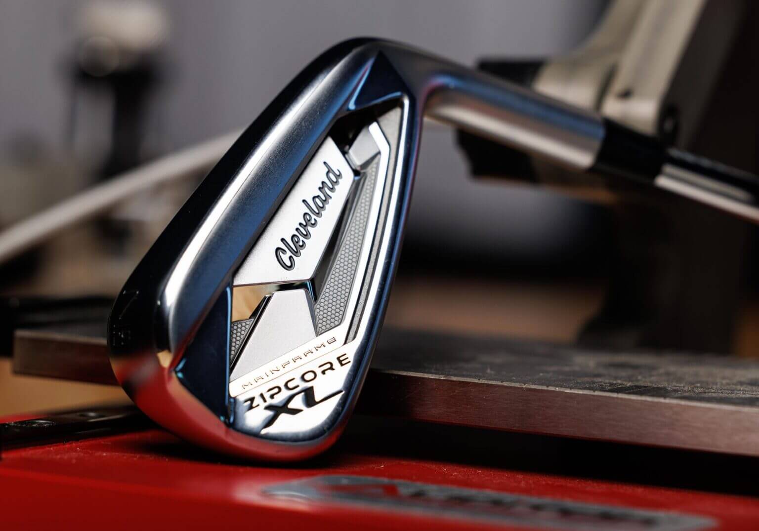 Cleveland ZipCore XL Irons: XL = Extra Large | MyGolfSpy