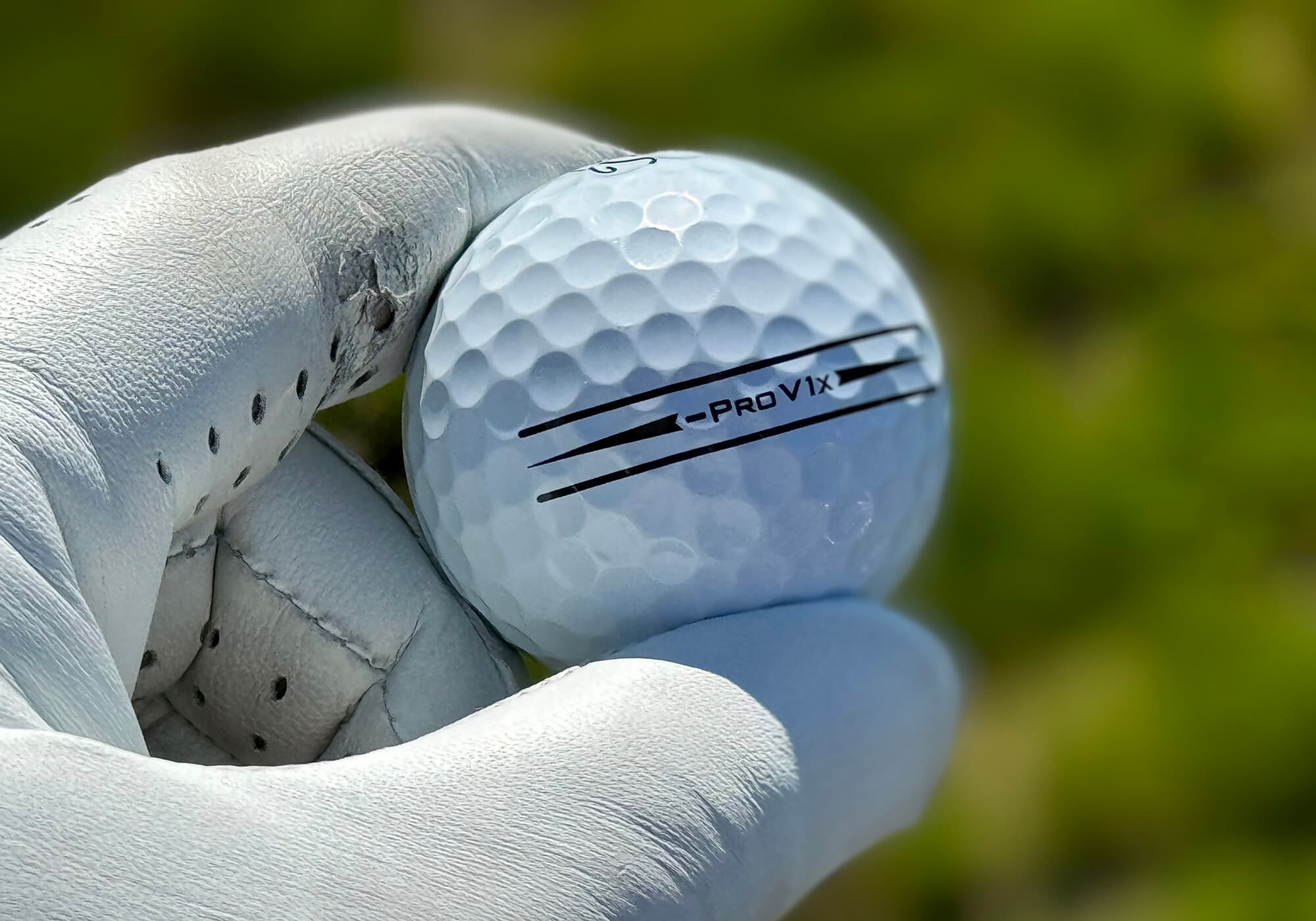 Titleist Adds Enhanced Alignment Option for Pro V1, Pro V1x and Pro V1x ...