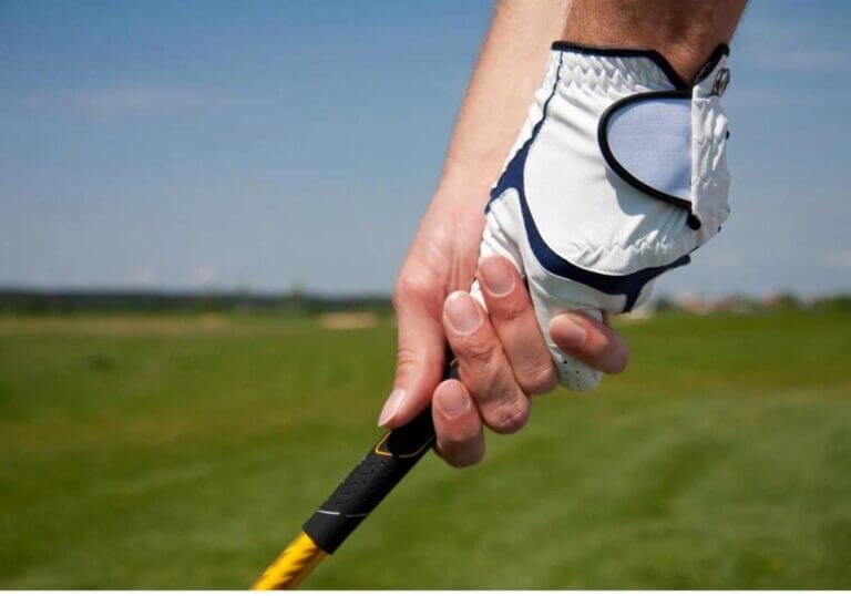 Are You Holding The Club Wrong? 5 Golf Grip Mistakes to Avoid | MyGolfSpy