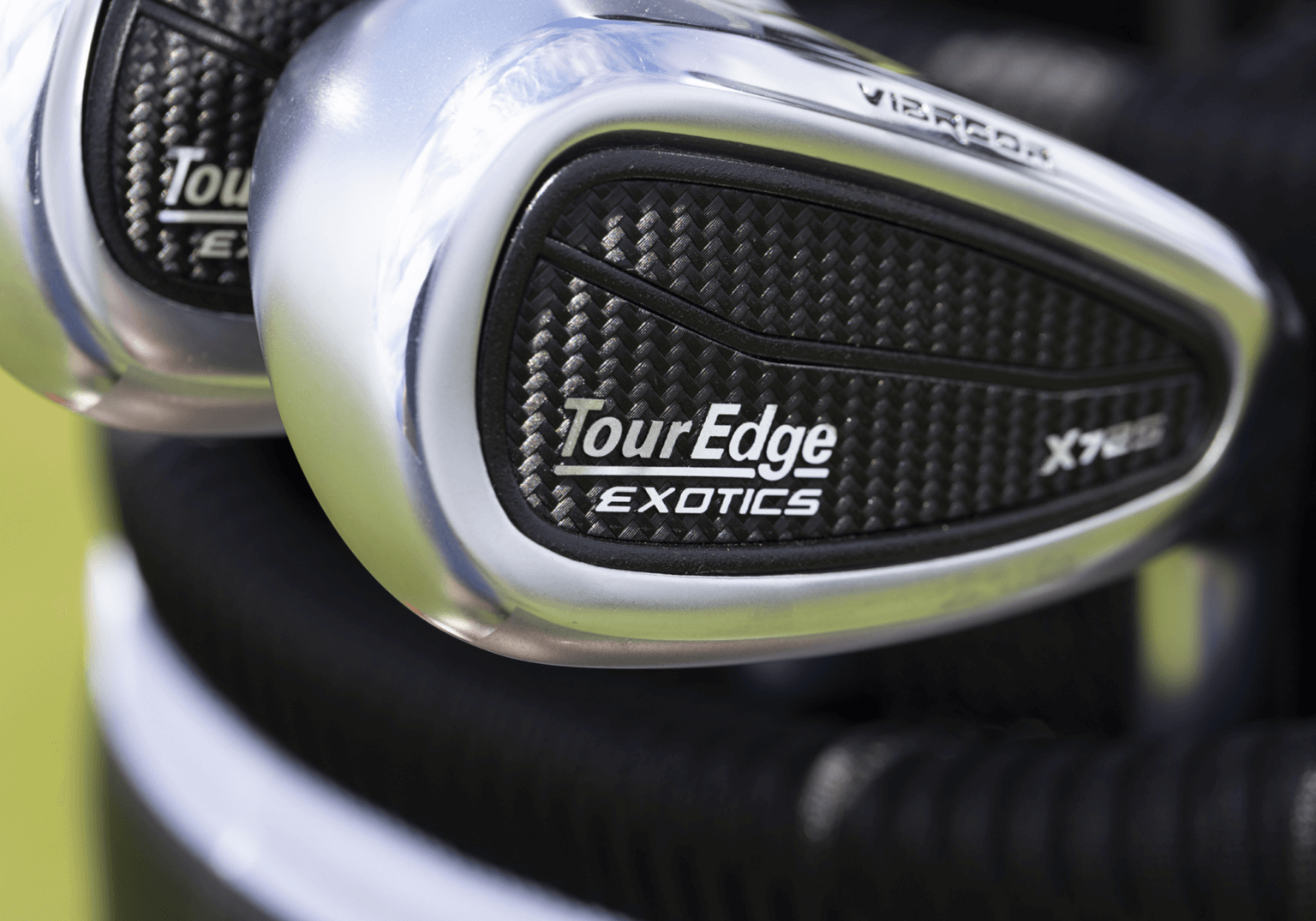 7 Things You Need To Know About The New Tour Edge Exotics 725 Irons ...