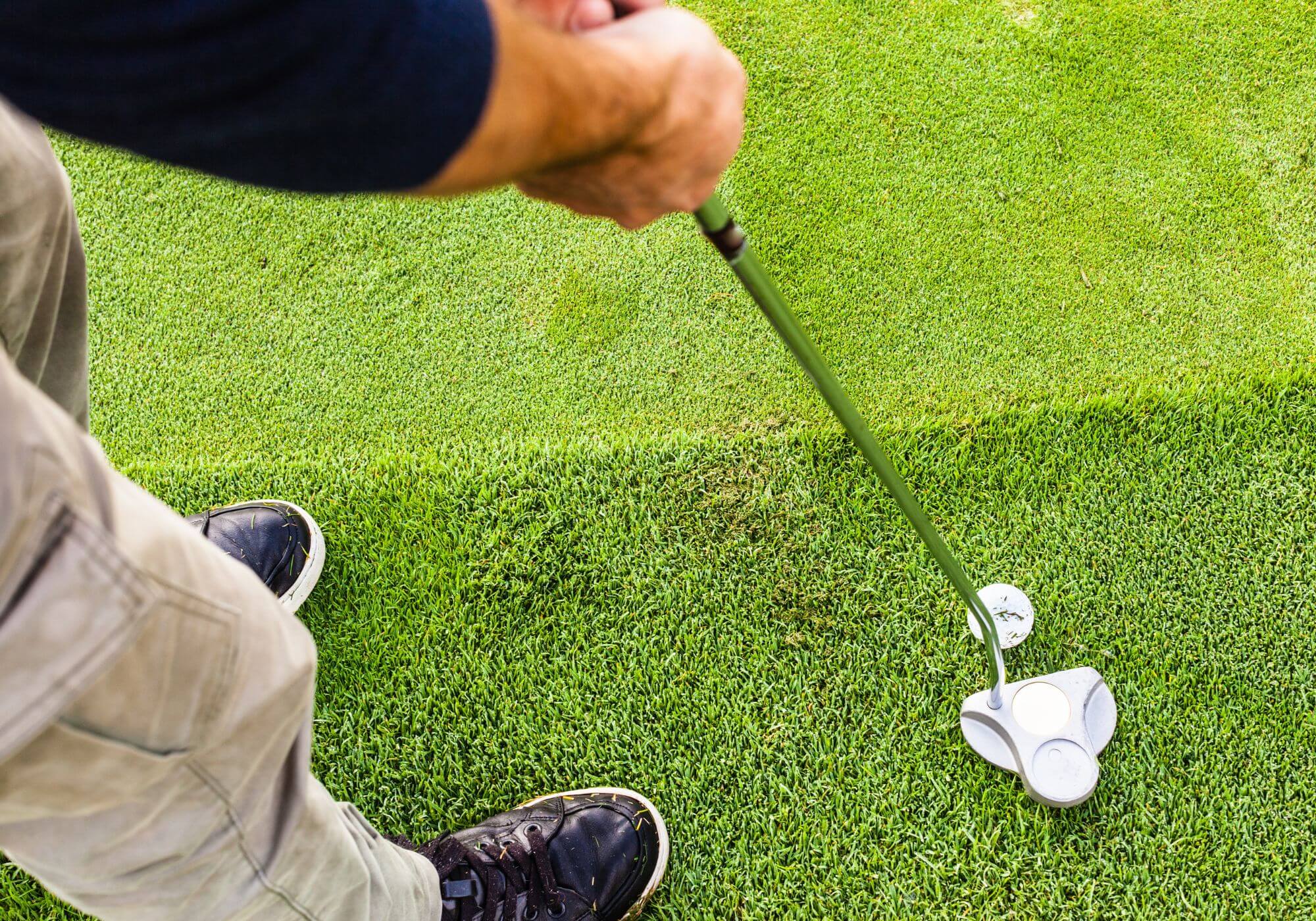 The No. 1 Mistake Golfers Make When Putting From the Fringe (And How To ...