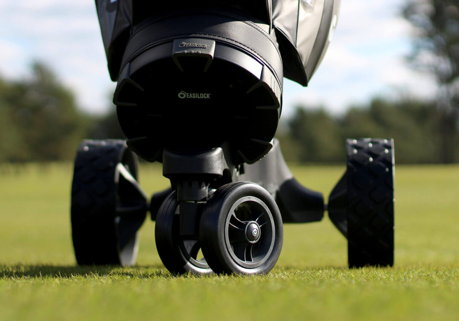 Motocaddy's ME REMOTE: The Gateway Drug To Hands-Free Golf | MyGolfSpy