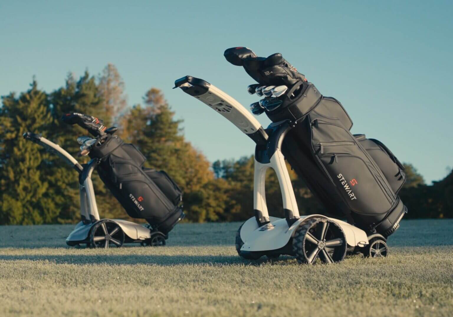 Meet The V10 Remote: Stewart Golf's Terrain-Conquering Smart Trolley ...