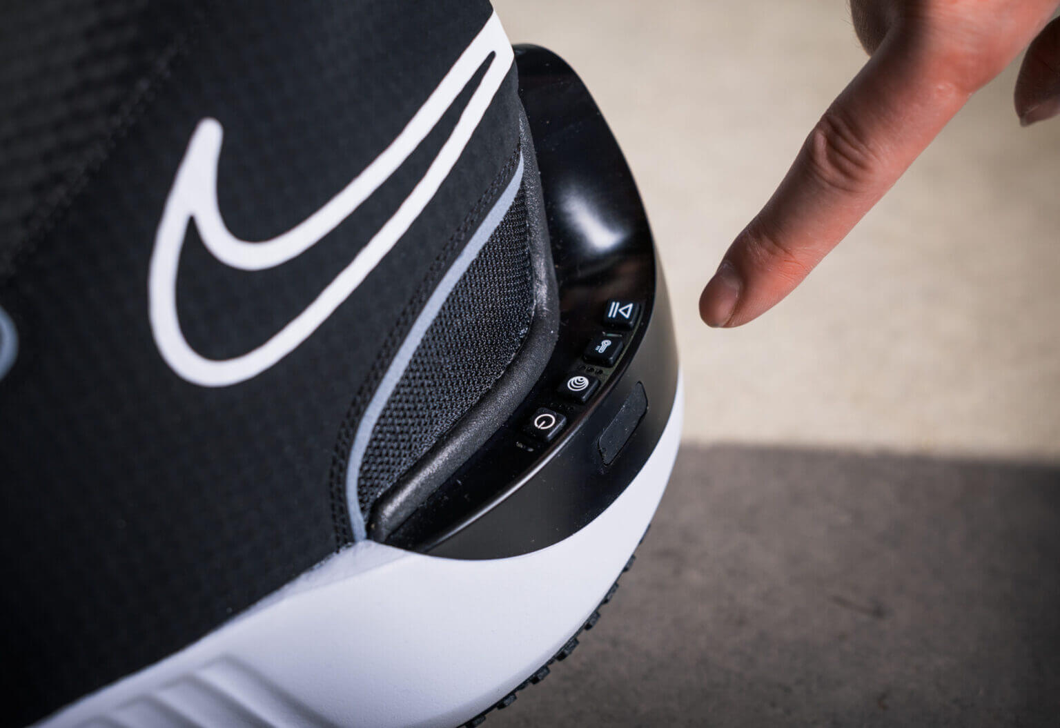 NIKE, Hyperice Unveil Hyperboot, An Industry First In Rapid Recovery ...