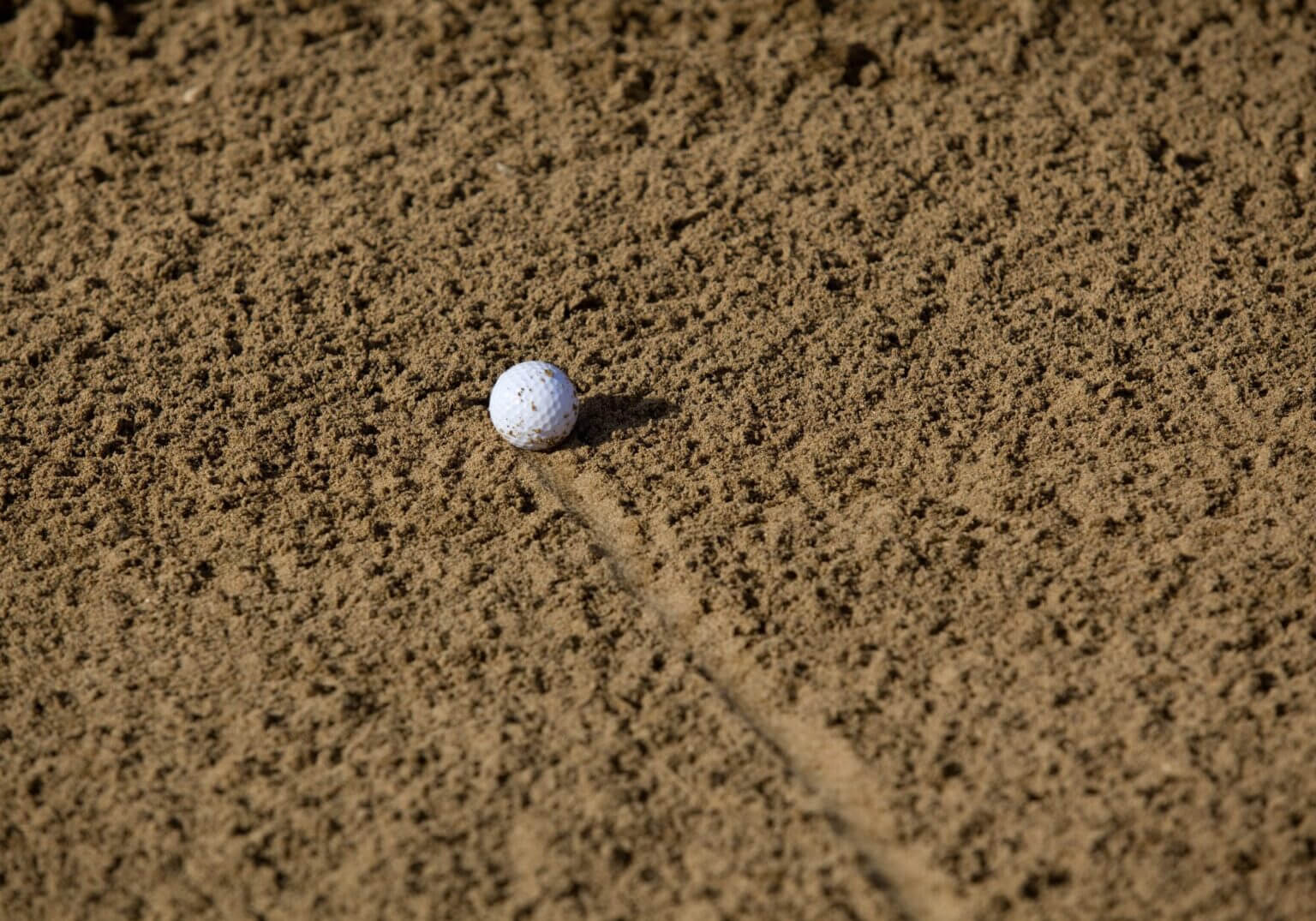 How To Play Bunker Shots From Wet Or Compacted Sand | MyGolfSpy