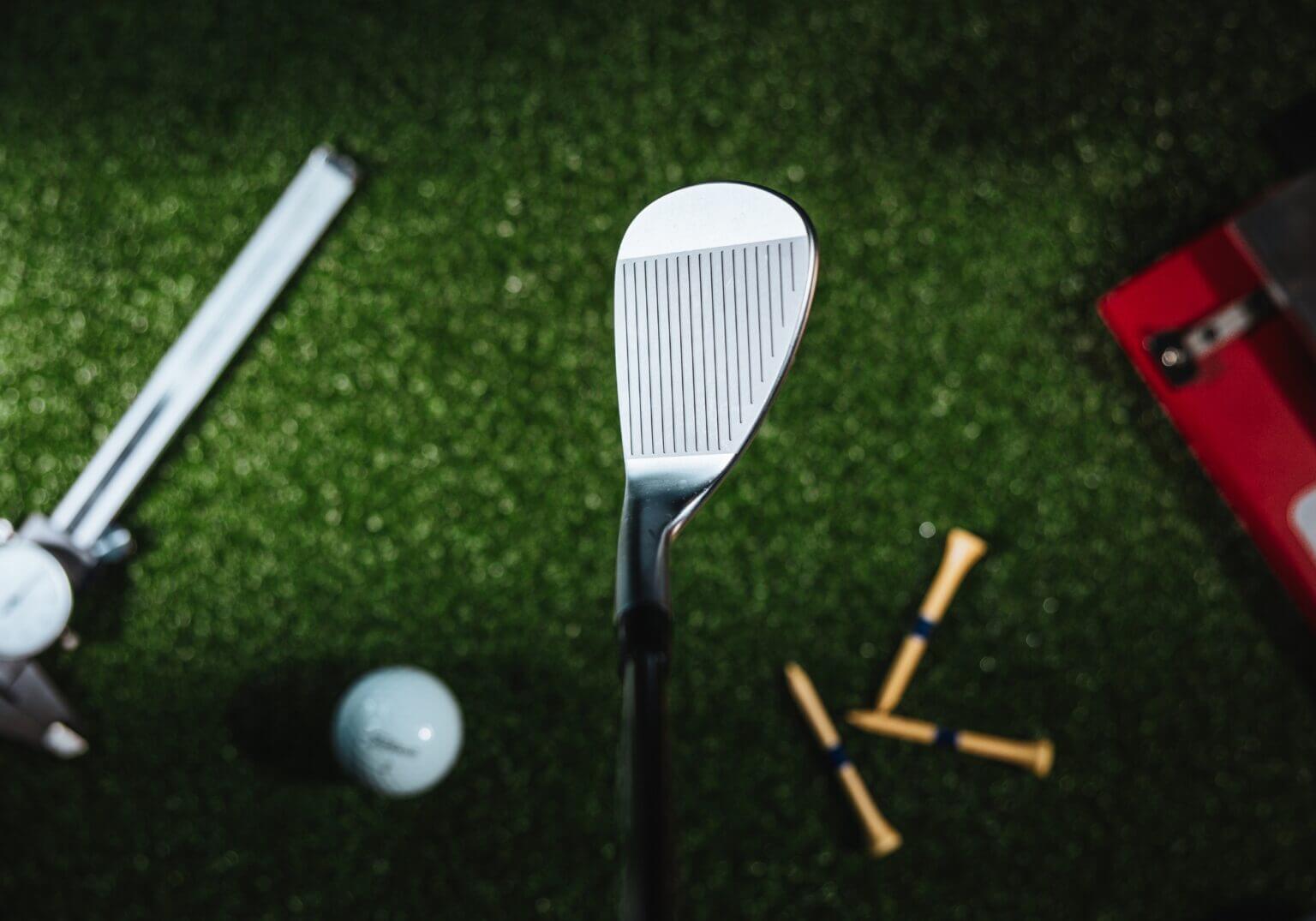 If You Can’t Spin It Around the Greens With These Ball + Wedge Pairings ...